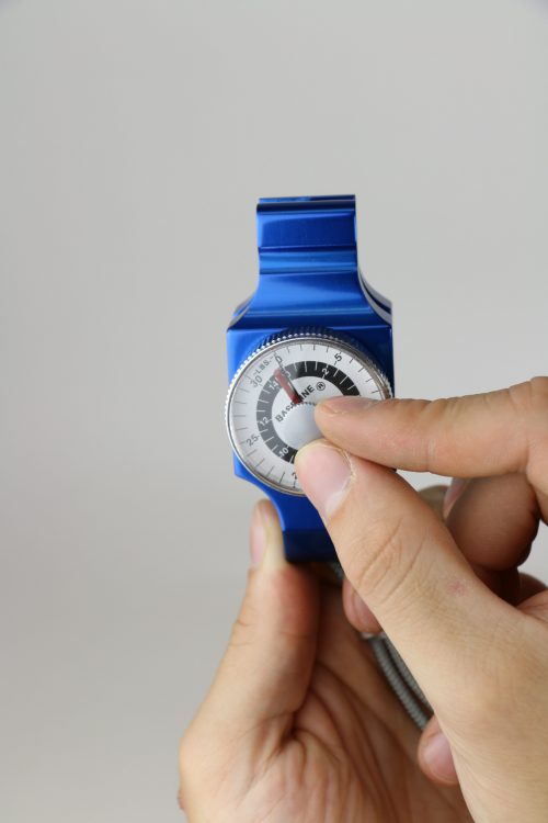 How to evaluate pinch strength using a mechanical pinch gauge ...